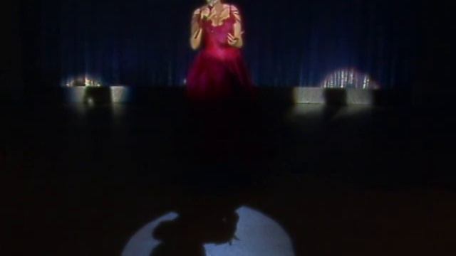 Mireille Mathieu - La vie en rose (Bonsoir Mireille 15.04.1982) (VOD)