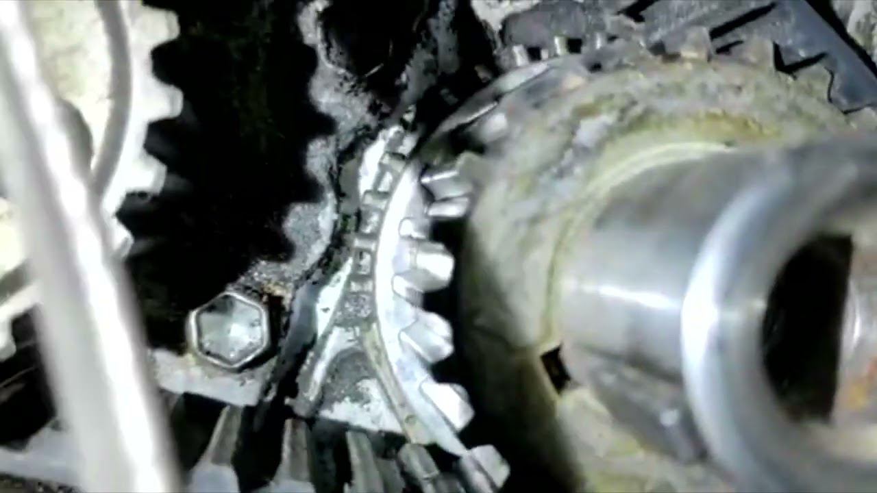 Д-4 троит, фырчит не едет ,одна из причин.