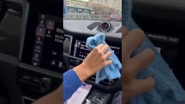 Porsche Macan GTS detailing