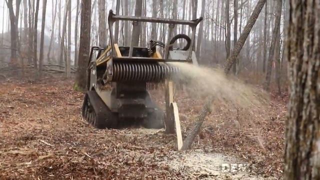 DAF 180D на мини погрузчике ASV RT 110 – промышленные мульчеры DENIS ...