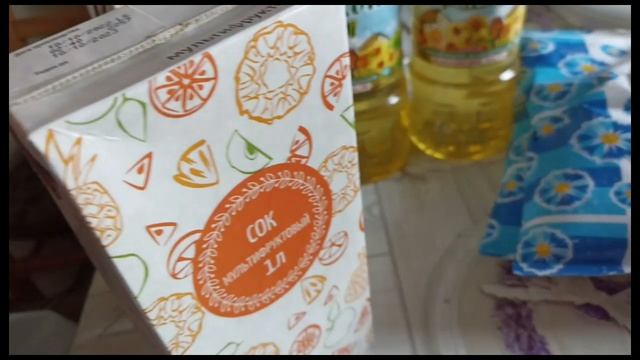 Продуктовый набор для учеников младших классов Донецка