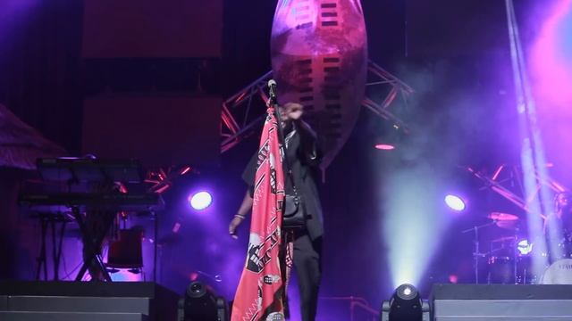 Sjava - | Isibhamu ft Actors from Hostela – смотреть онлайн видео от ...