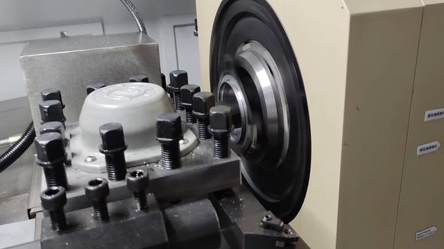 Двусторонний револьверный токарный станок с ЧПУ