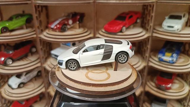 Audi R8 V10