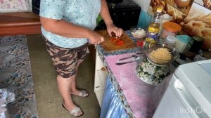 Голодная как волк.Суп не люблю ,а хочу пиццу.
