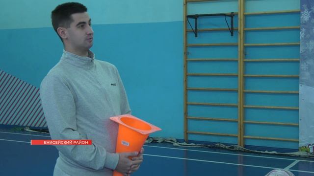 В ОЗЕРНОВСКОЙ ШКОЛЕ ПРОВЕЛИ НОВОГОДНИЕ ИНТЕЛЛЕКТУАЛЬНО-ТВОРЧЕСКИЕ ИГРЫ