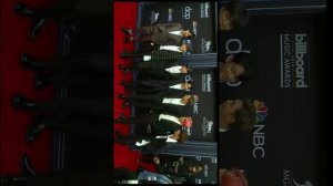 2019 Red Carpet Music Awards Super Star Fashion Show (11)