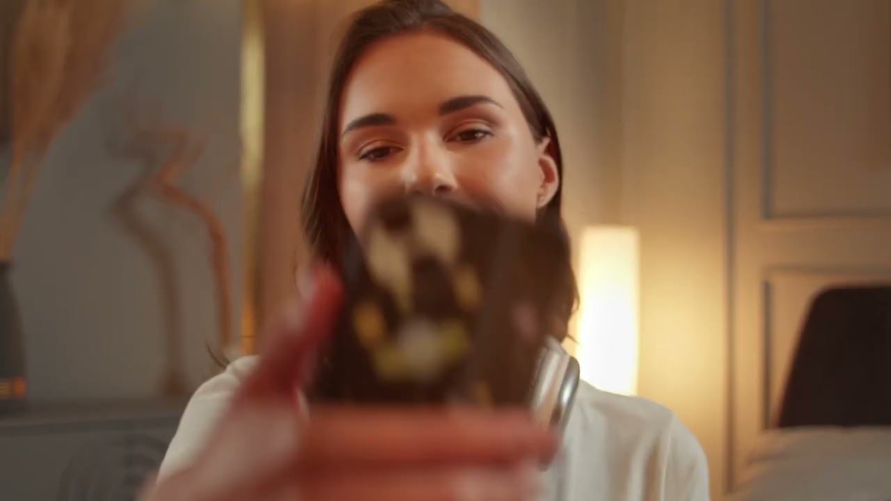 Видеообзор чехлов для телефона, тариф Премиум с моделью