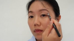 A TOUCH OF PINK | MAKEUP TUTORIAL