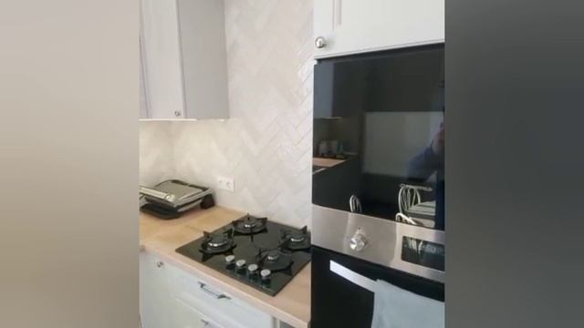 Монтаж и установка кухонного фартука.mp4