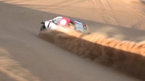Toyota Hilux 2022 Test - Walkaround | NewsAuto