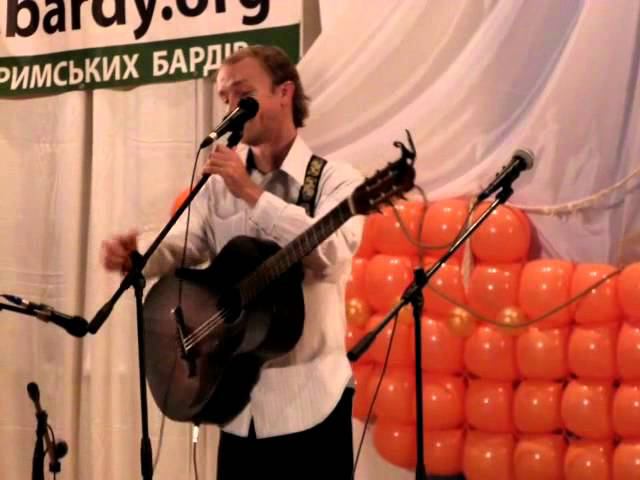 Живой Микрофон).