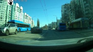 #55 Хаос во время объезда аварий. Пропускаем друг друга