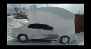  сугроб на крыше \ когда зимой мозг замерз :))