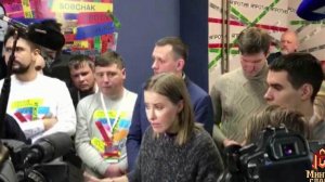 Ксения Собчак в Томске провела встречи с волонтерами своего штаба и горожанами