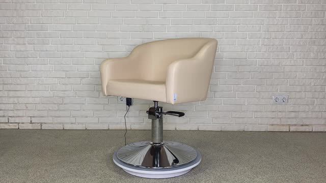 Парикмахерское кресло Альба