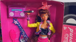 Распаковка и обзор куклы Barbie Rewind 80s 2021 года🎀 Четвертая Штеффи 🎤 Портретка певицы Сандры