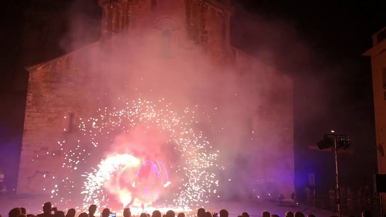 День города Бесалу, огненное шоу. 02 сентября 2018