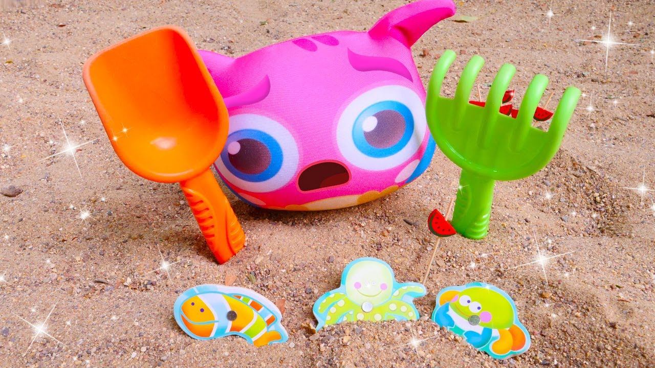 Хоп Хоп ищет в песке фигурки морских животных! Совенок Хоп Хоп - развивающие видео для малышей