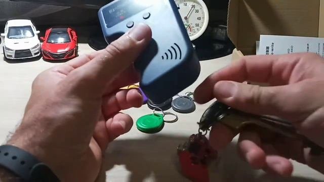 Дубликатор RFID 125кГц домофонных ключей с АлиЭкспресс