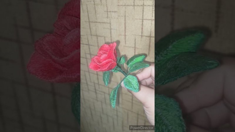 Объёмная вышивка.