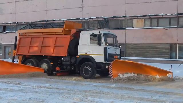 Комплект КДМ на базе МАЗ 6501