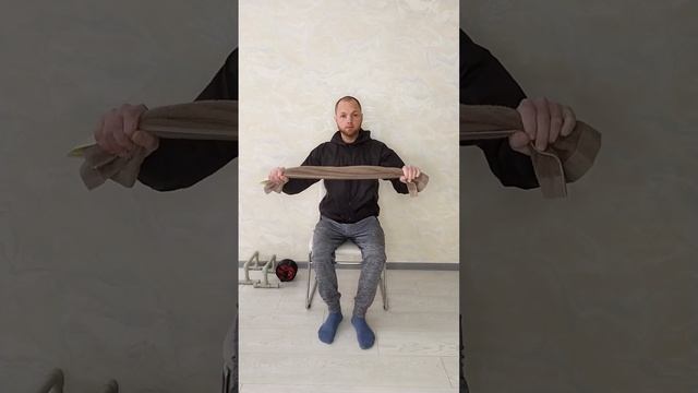 ХРУСТЯТ КОЛЕНИ ??? СДЕЛАЙ ЭТО ПРОСТОЕ УПРАЖНЕНИЕ,РЕЗУЛЬТАТ ТЕБЯ УДИВИТ!