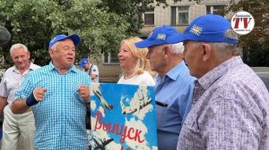 ЧЕРЕЗ ГОДЫ, ЧЕРЕЗ РАССТОЯНИЯ ОНИ ВСЕ РАВНО ВСТРЕТИЛИСЬ