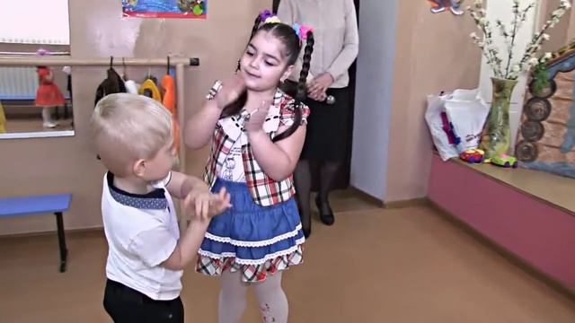 Праздник весны 2017 КЛИП ДШИ 8 отд. Солнышко гр. 1,2