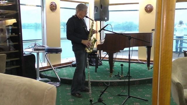 Владимир Попов - выступление в круизе с компанией "Водоходъ"