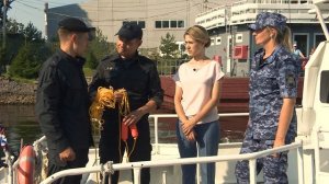 Петербургского тележурналиста проверили на прочность в петербургском ОМОН