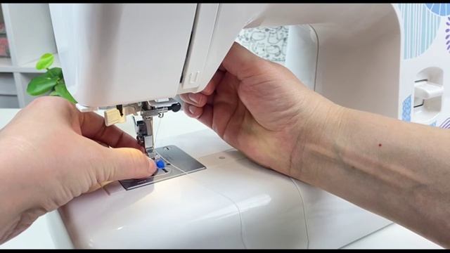 Janome XV-7. Пришивание пуговицы