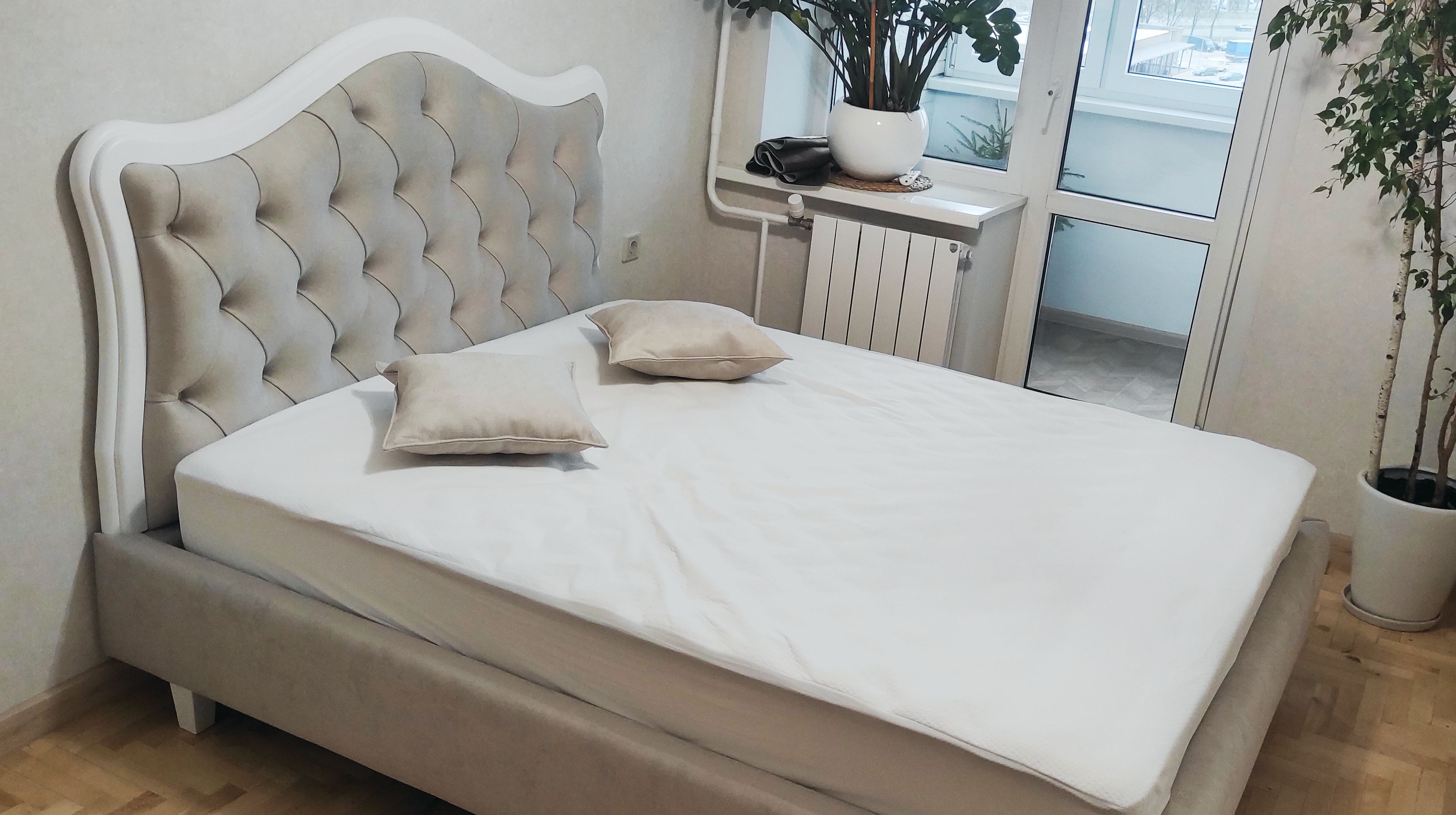 Изготовили кровать по  эскизам и фото клиента.