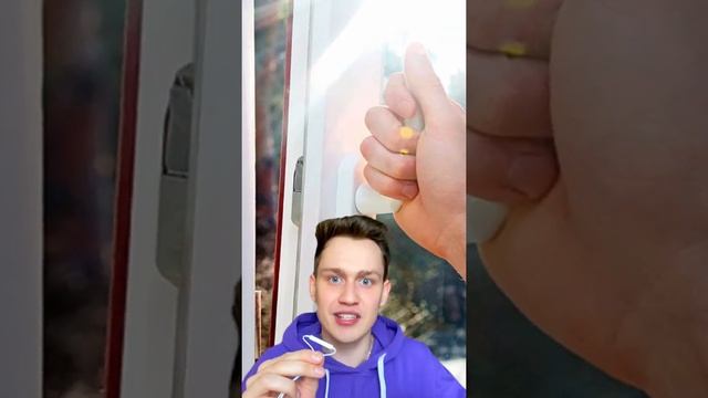 Роя пчёл напала на маленьких детей???❌