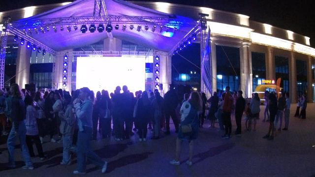 Концерт на набережной.