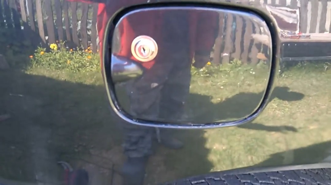 Как врезать замок в люк бака Нива шевроле