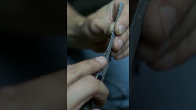 Заточка КРОМКОРЕЗА. Изделия из кожи ручной работы на заказ. Копии брендов из кожи. Лаборатория Т14