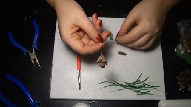 Цветочная композиция для новогодних тортиков-)