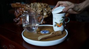 Заваривание Чая в Фарфоровой Кружке