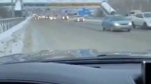 Чуть-чуть поворот проехал