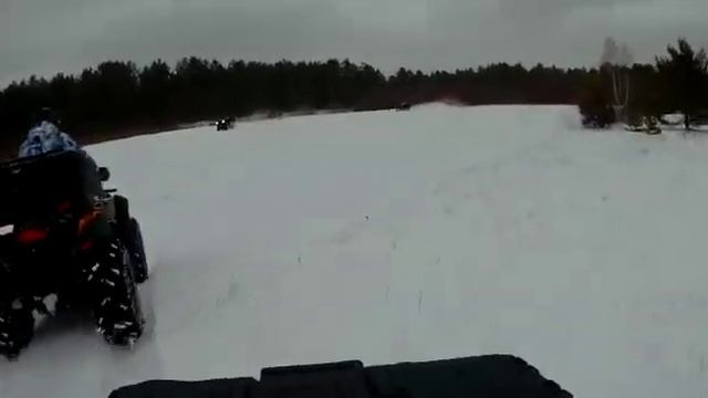 Весенний снег оказался скользким. Потерь нет)