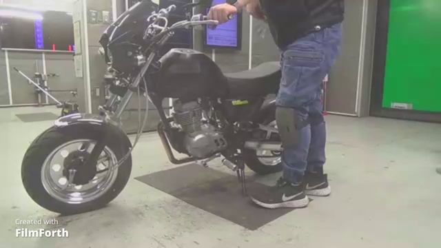 Мотоцикл naked bike нэйкед Honda APE 50 рама AC16 minibike мини-байк гв 2001 пробег 6 т.км черный