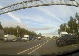 Авария поворот с трассы М7 на Никологоры вечер  01.08.2022 г.mp4