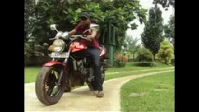 Bike wheelie by Kasun Karunathilaka.Kurunegala,Sri Lanka - смотреть видео онлайн от «Автомания ...