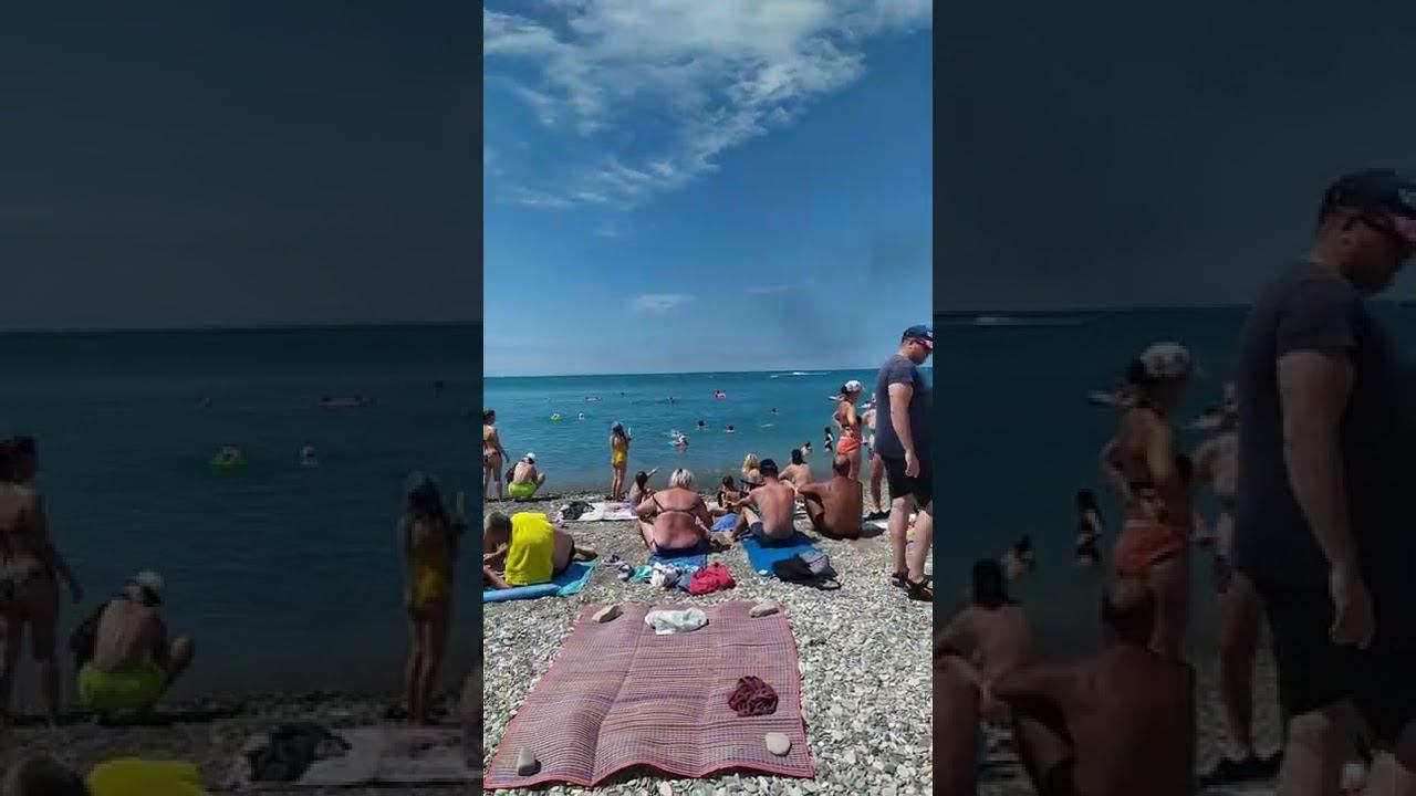 Новомихайловский 20 июля 2022, дым на пляже. 11 часов утра.