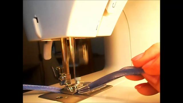 Лапка для окантовывания срезов с линейкой