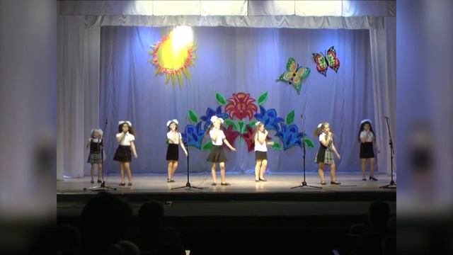 «Дети о школе» от вокального кружка «Радость», руководитель Елена Николаевна