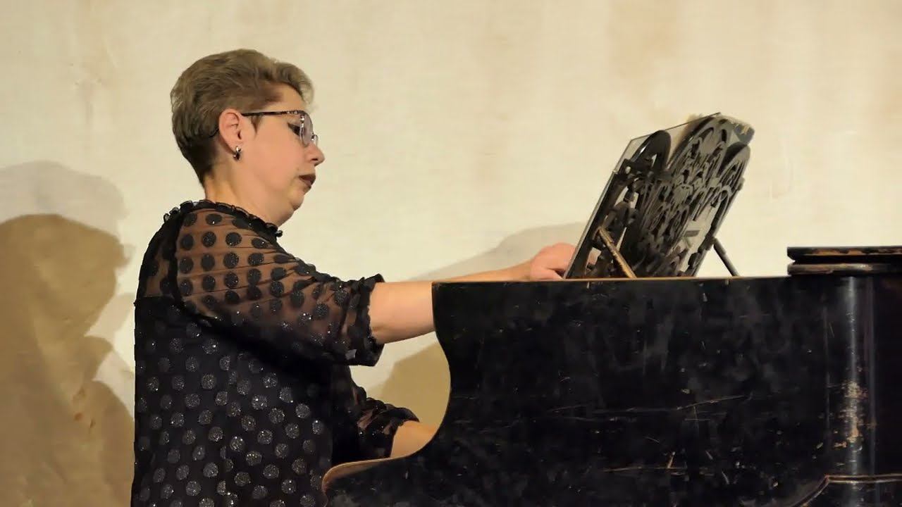 Романс "Весенние воды" муз. С. Рахманинова, сл. Ф. Тютчева, исполняет Анастасия Рустамова