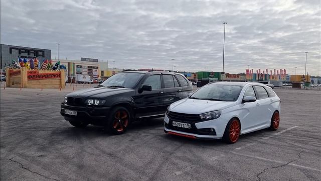 [downloader.vevioz.com] BMW X5 E53 и LADA VESTA SW