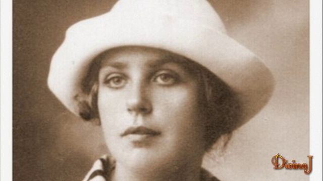 Ирина Кнорринг - По садам пестреют георгины
